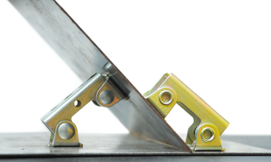 StrongHand MVFN46 MAGHOLD V-Pad Kit 4pc | Gasweld